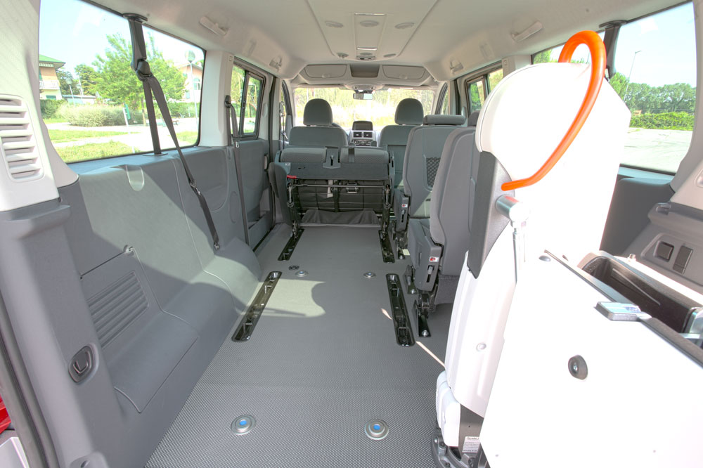 Fiat Scudo WAV with Fiorella Wheelchair Lift - Fiorella WS